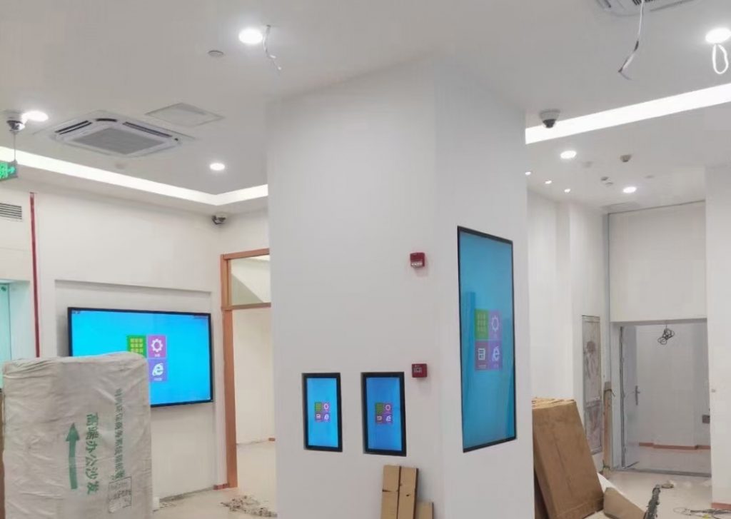 Wall Mount Screen – MaceTouch Screen