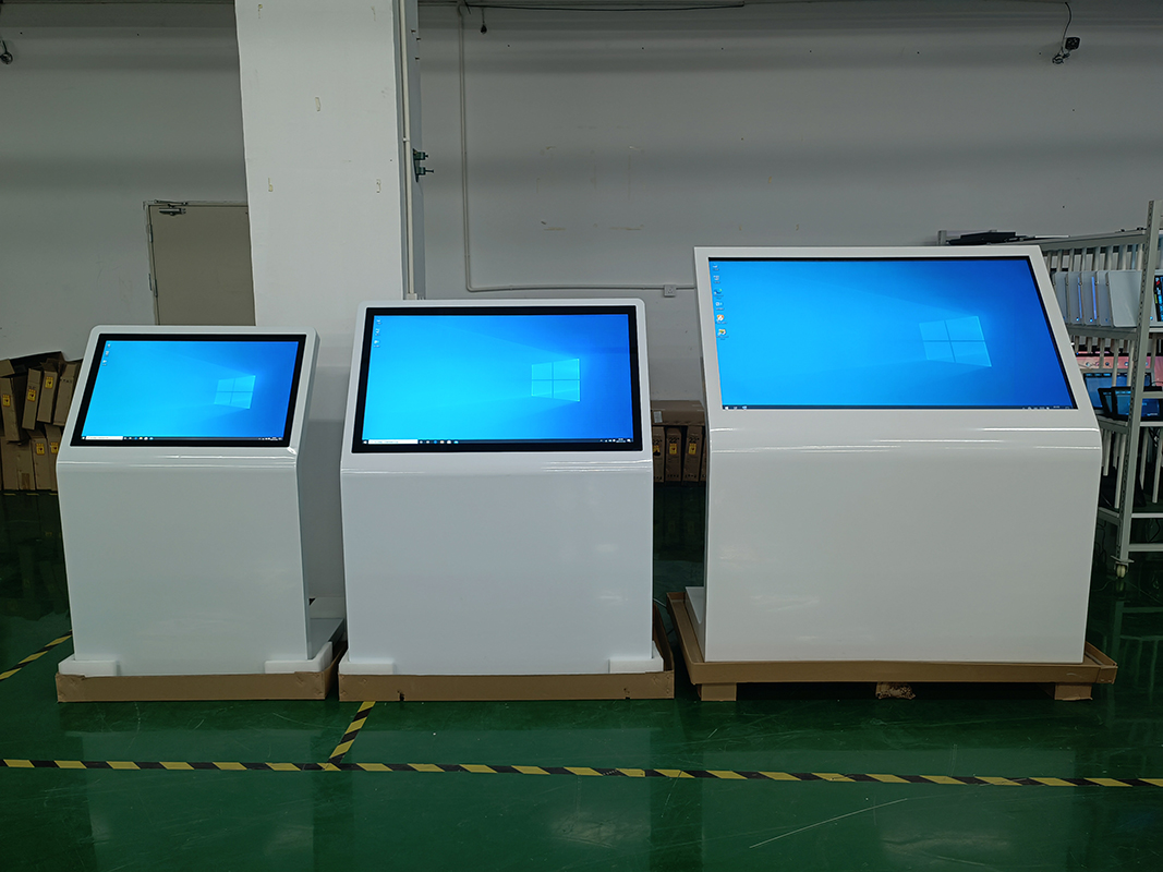 Standee Tilting Display Query Digital Signage – MaceTouch Screen